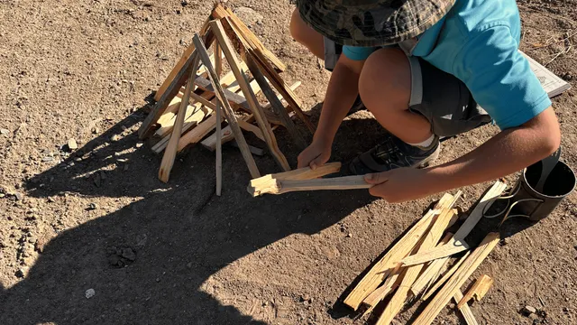 How to Build a Fire With Your Kids in 5 Minutes